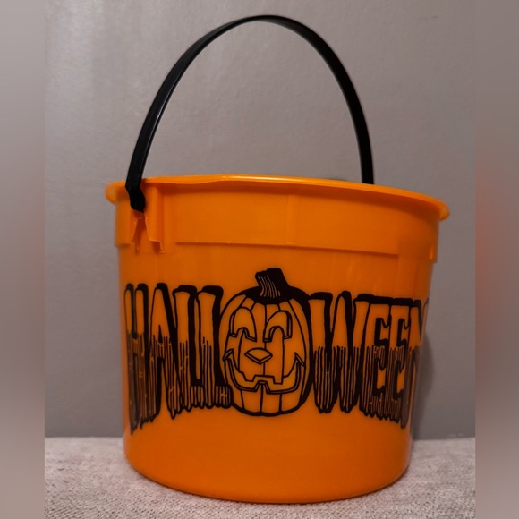 Holiday | Vintage 1986 Halloween Candy Pail Bucket Myrles Original ...